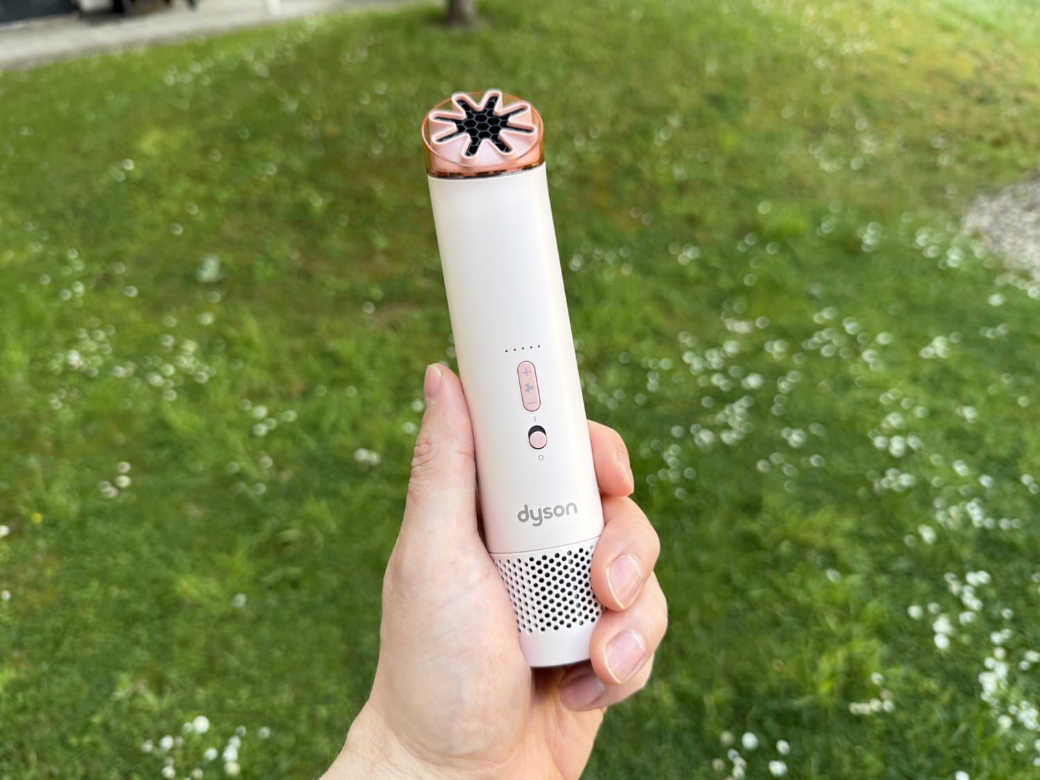 Acht Tops und Flops des Dyson HushJet Mini Cool